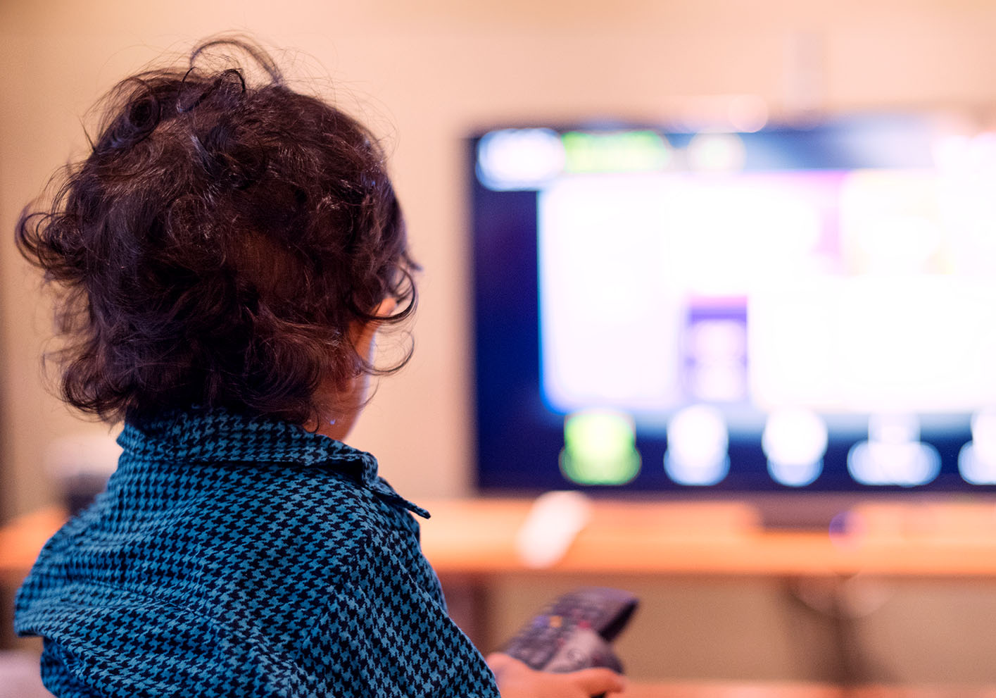 The Impact of Television on Language Development - HappyNeuron Pro - Blog